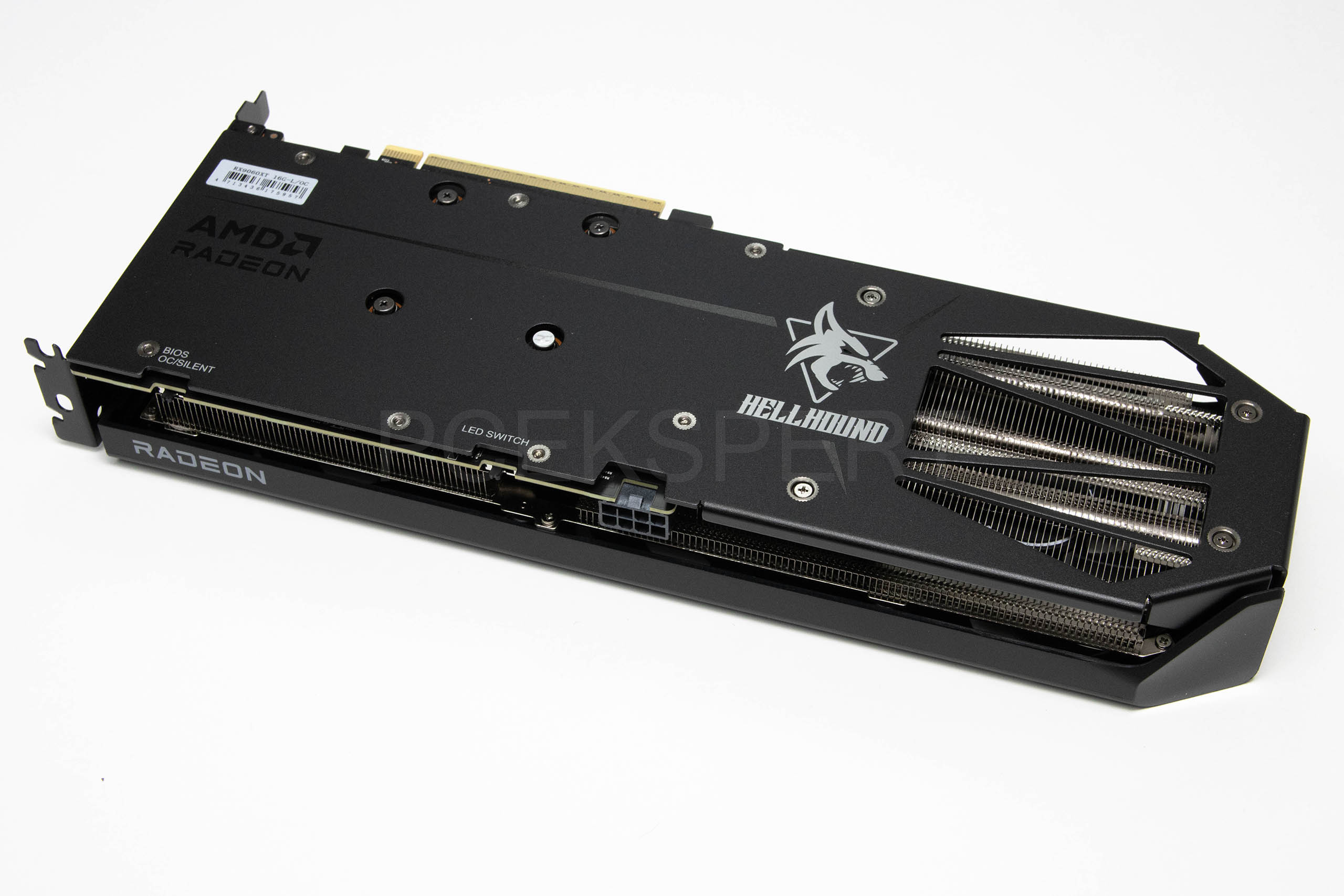 PC Ekspert - Hardware EZine - PowerColor Radeon Hellhound RX 9060 XT ...